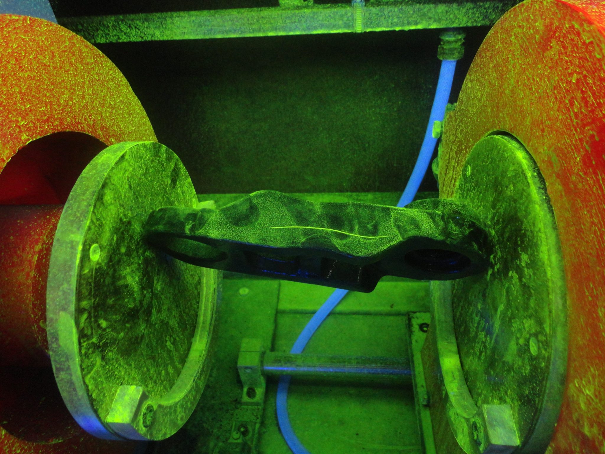 Comprehensive Fluorescent Magnetic Particle Inspection: Reliable ...